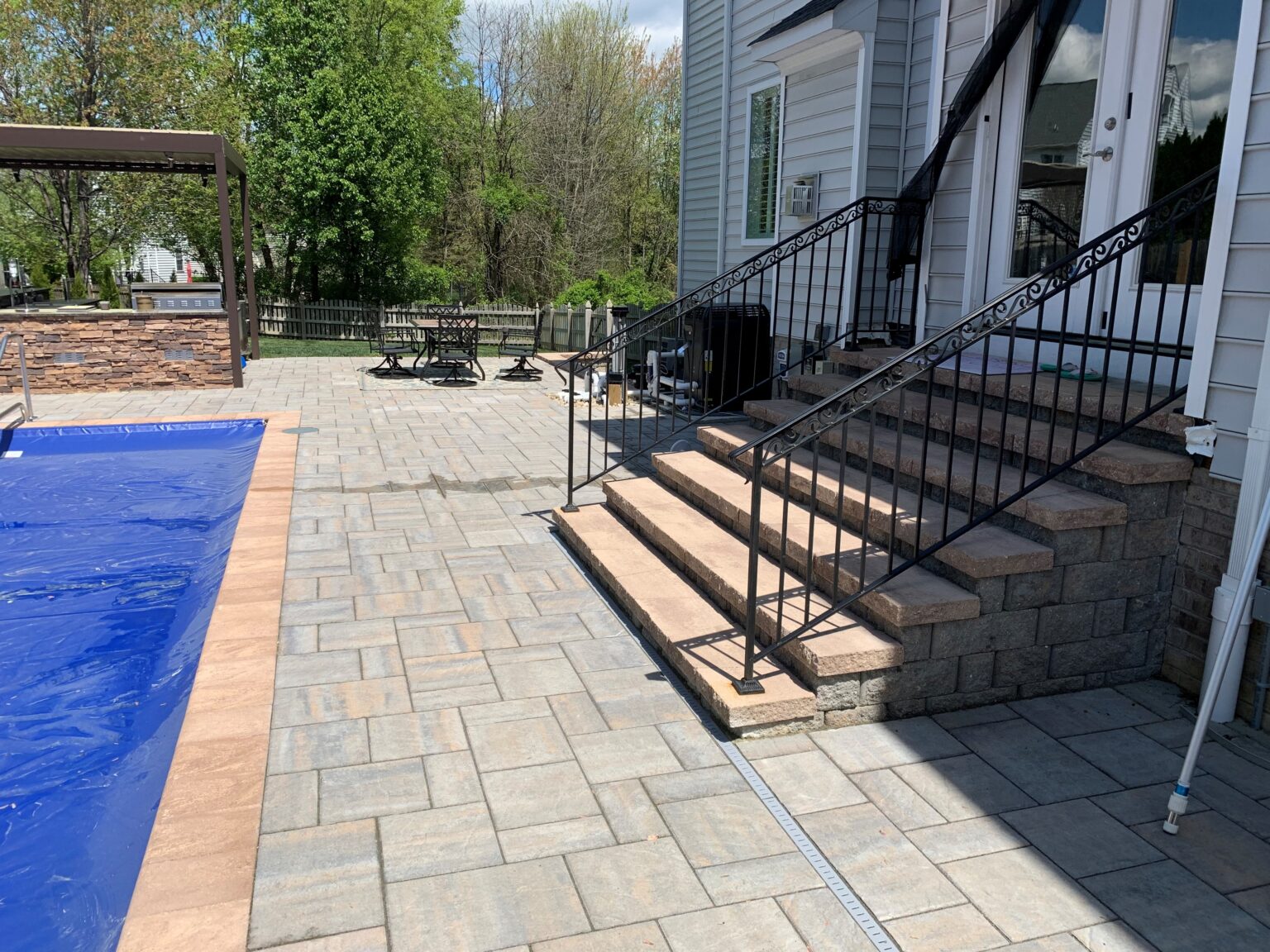 HARDSCAPE HERO | Darrell Rogers | Ed’s Landscaping | July 2021 ...